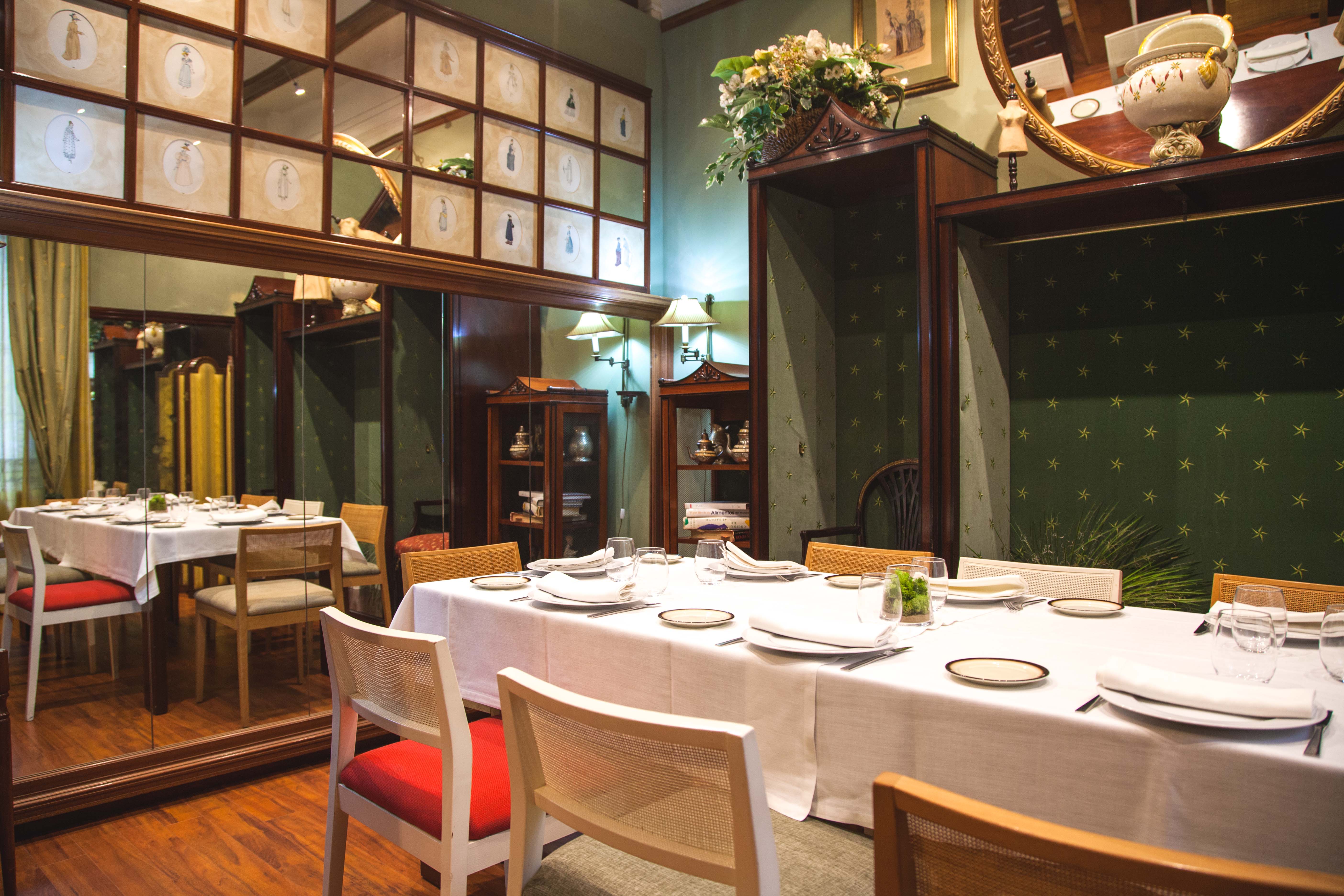 Trabaja con nosotros | Tavella Restaurant